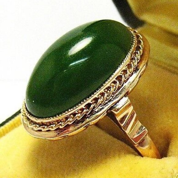 Jewelry | Vintage Solid 18k Rose Pink Gold Bezel Set Green Nephrite ...